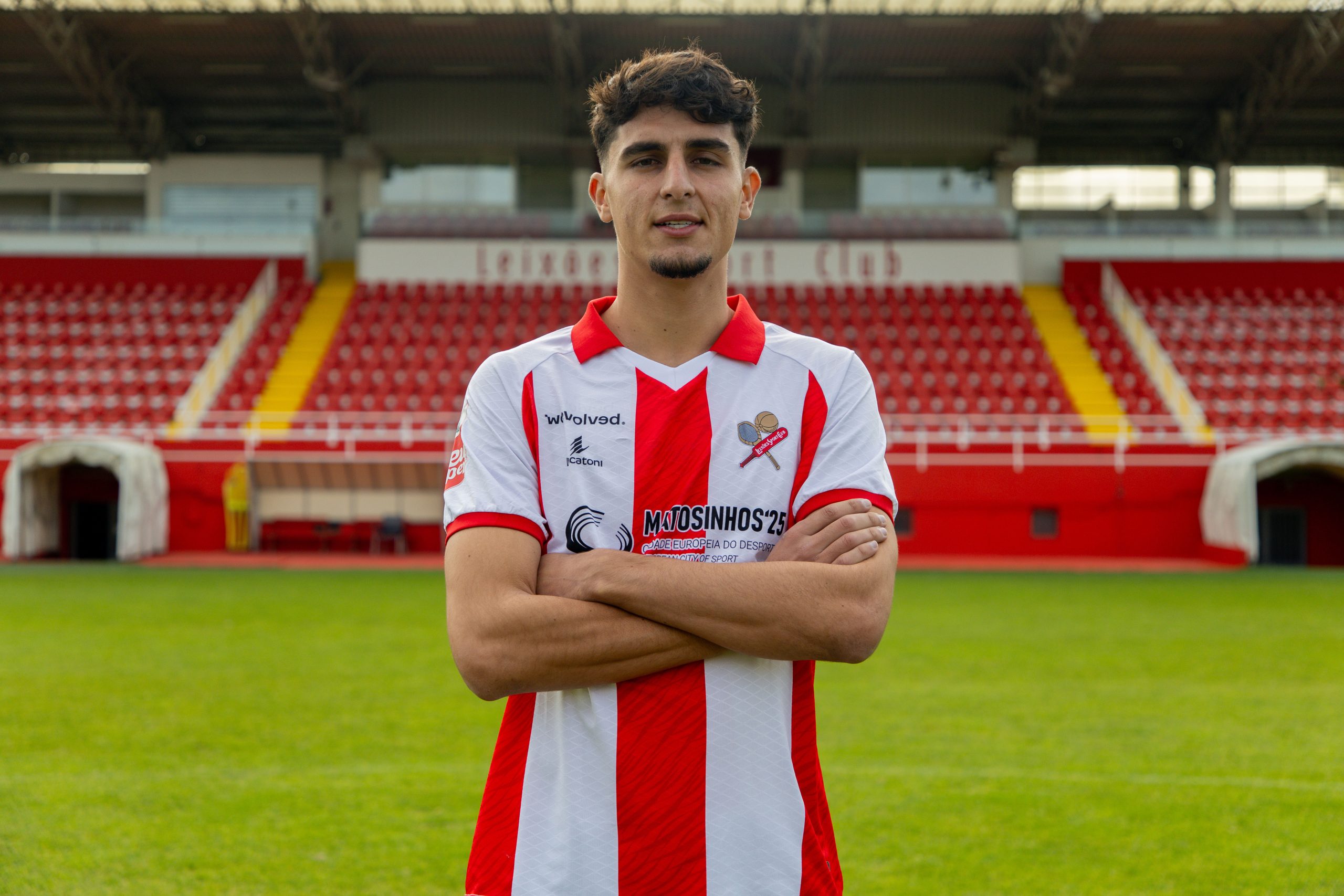 André Seruca é reforço - Leixões Sport Club - Futebol, SAD
